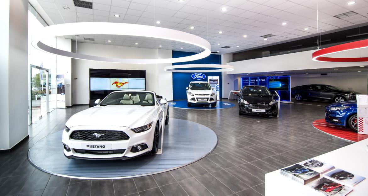 Τι φέρνει το νέο, υπερσύγχρονο FordStore | Insider