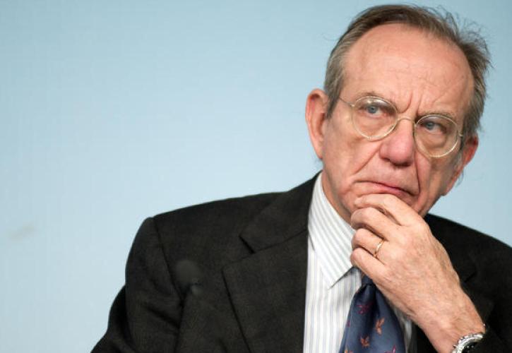 Αποκλείει κούρεμα καταθέσεων ο Padoan | Insider